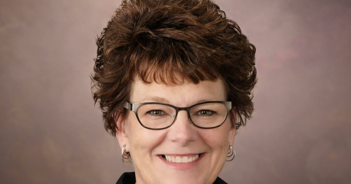 Tammy Schoenfelder | First Dakota National Bank